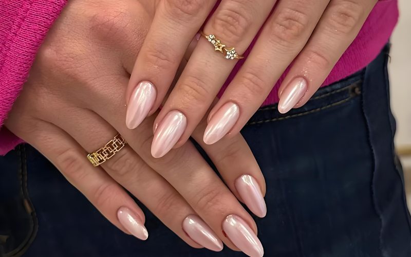 Almond Nails: How to Achieve and Trendy Designs – FOAMBOX NAIL
